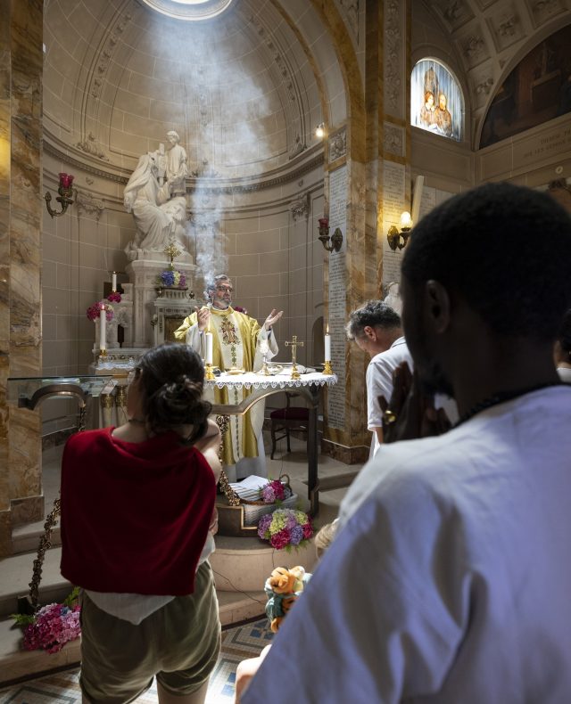 Pray - Sanctuary Alençon
